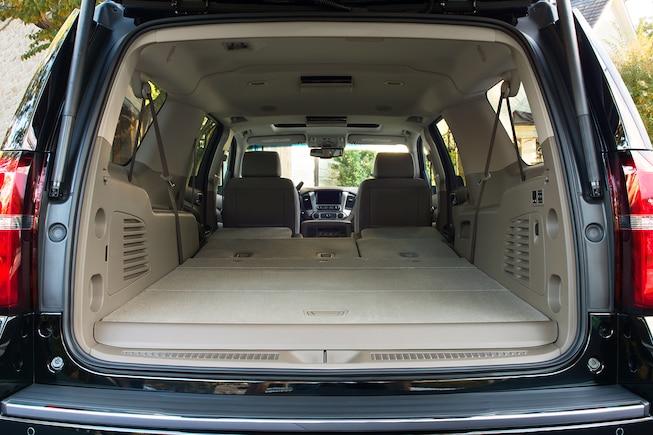 Suburban : Chevrolet Bahamas